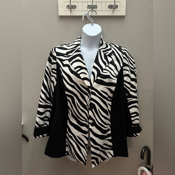 George Simonton | Jackets & Coats | George Simonton Animal Print Sateen ...